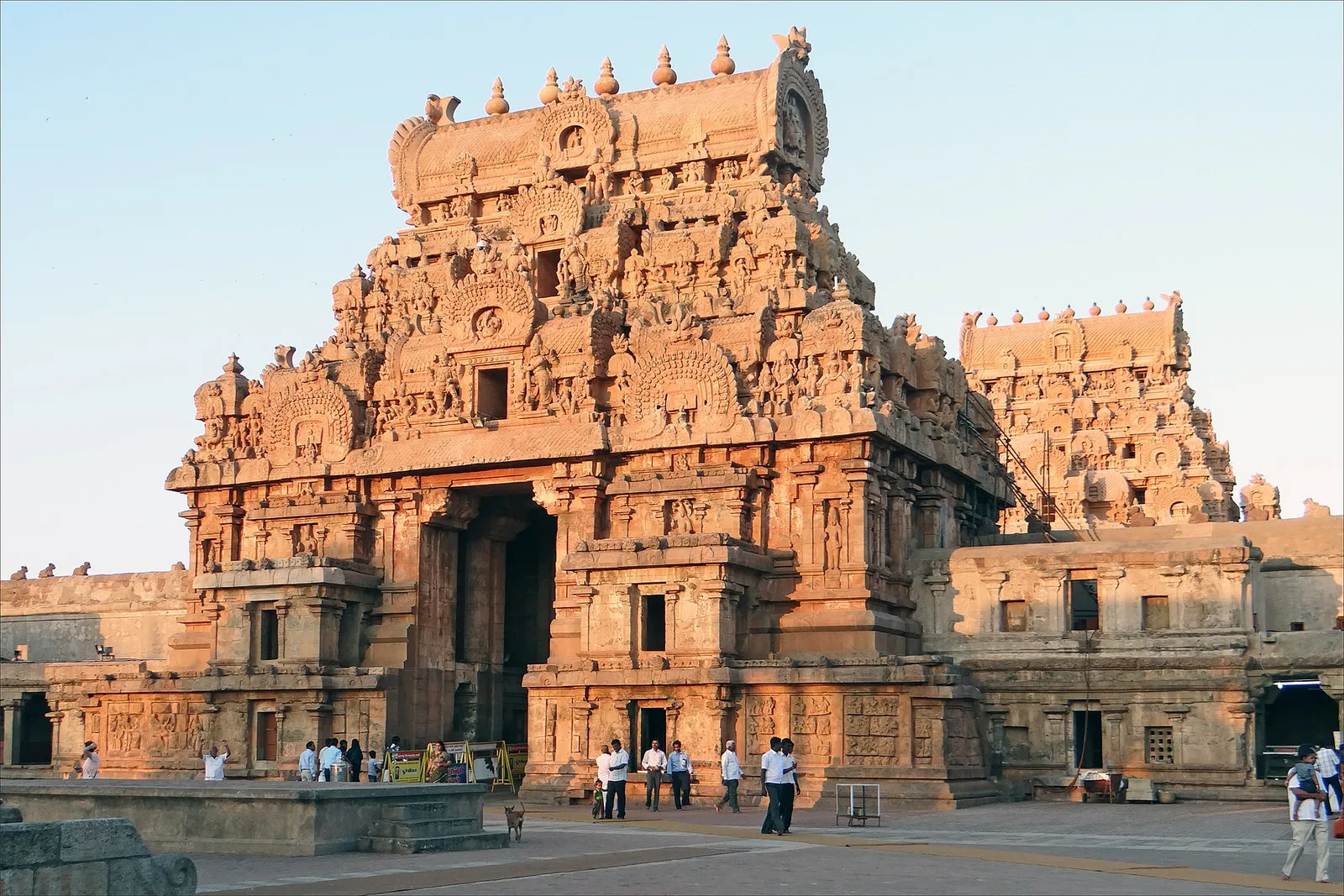 The Architectural Beauty of Tamilnadu | Temples & Heritage